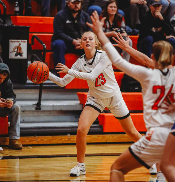 Sioux Falls Christian Defeats Quarrier Girls - Dell Rapids Quarriers